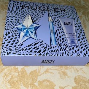Mugler | Bath & Body | New In The Box Angel Eau De Parfum Gift Set ...